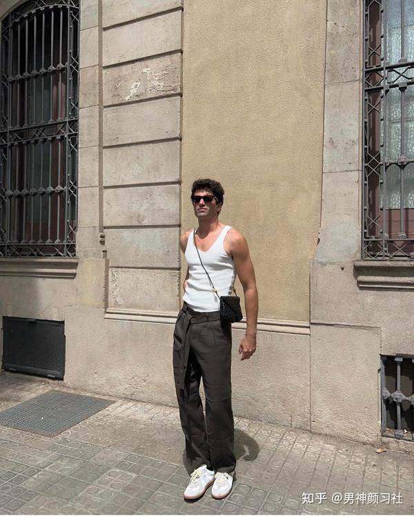 造型师Marc Forne的搭配态度：男人穿的越简单，就越好看！ - 知乎