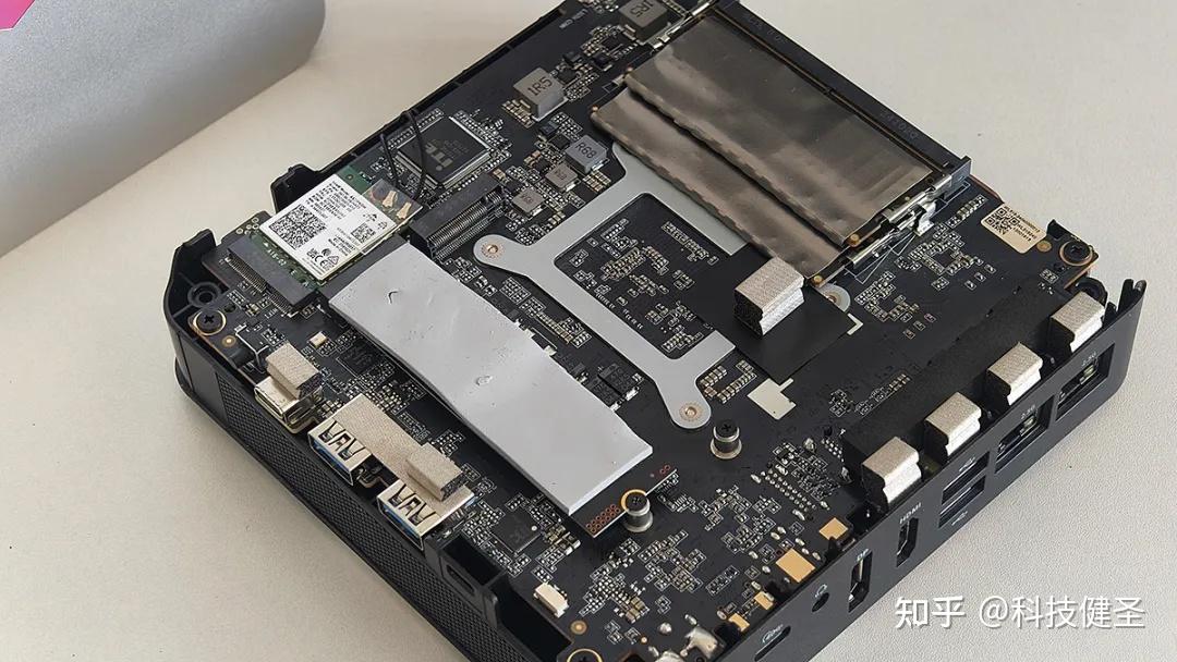 颜值即正义！机械革命imini Pro 830迷你主机也有暴风雪！ - 知乎