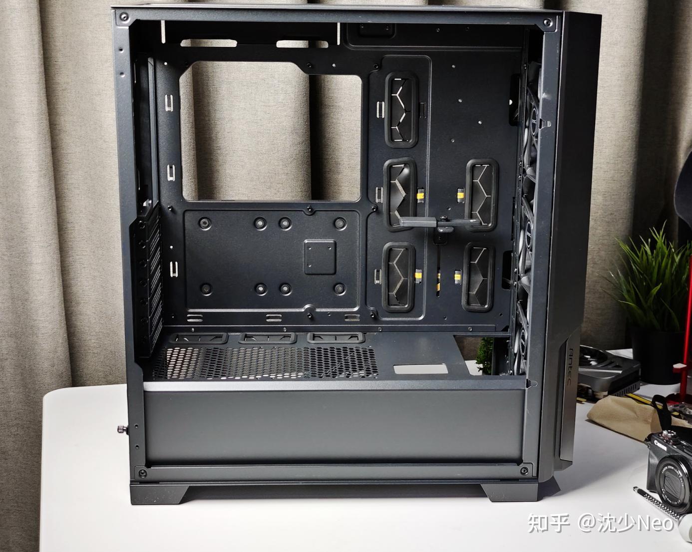 扎实稳健，低调奢华，轻松装下RTX 4090 - 安钛克 P20CE机箱设计解析 - 知乎