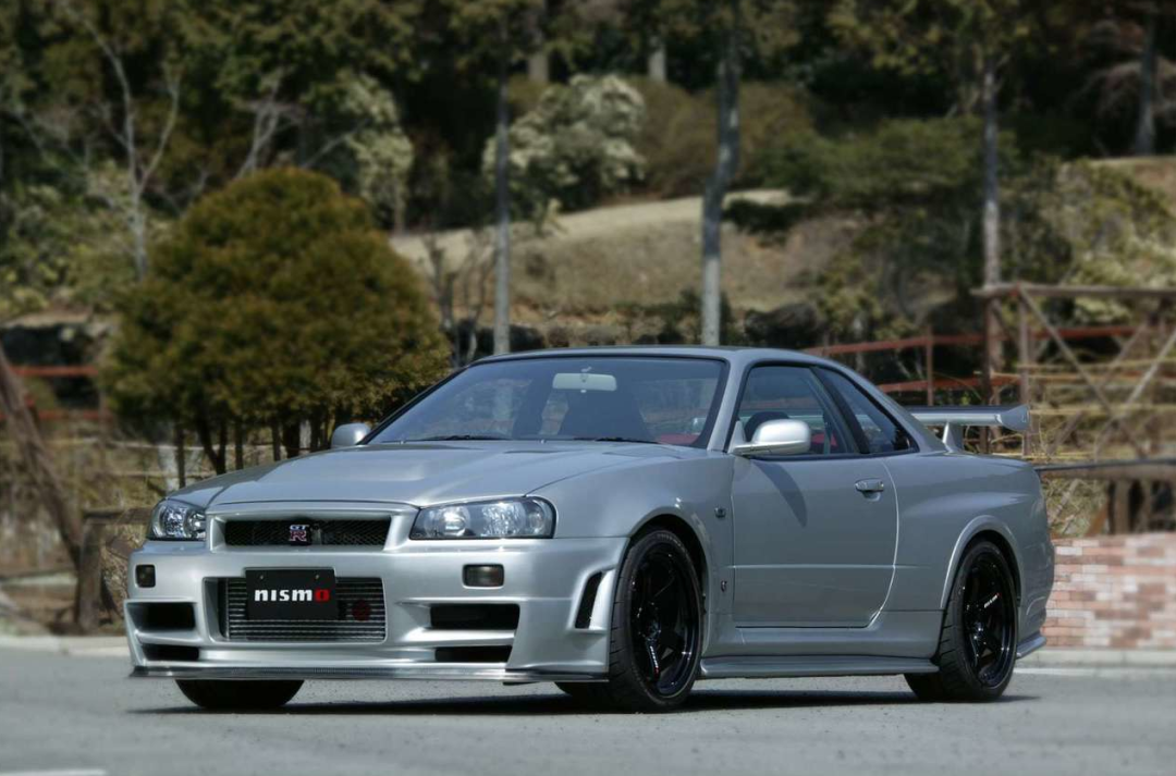 GTR R35不光是超跑杀手，更振兴了身陷泥潭的日产？ - 知乎