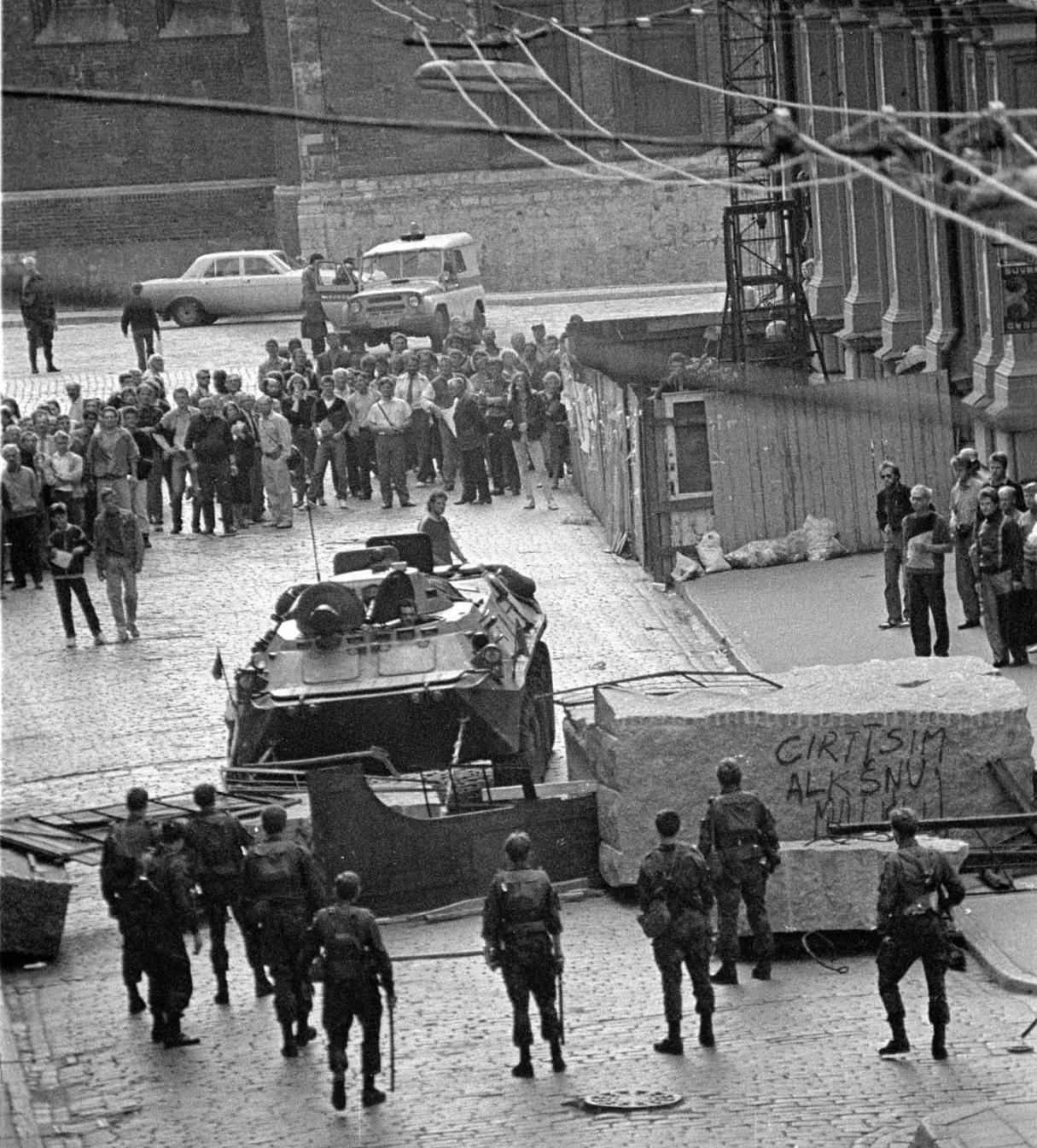 档案：暴走的“黑色贝雷帽”--里加OMOH - 知乎