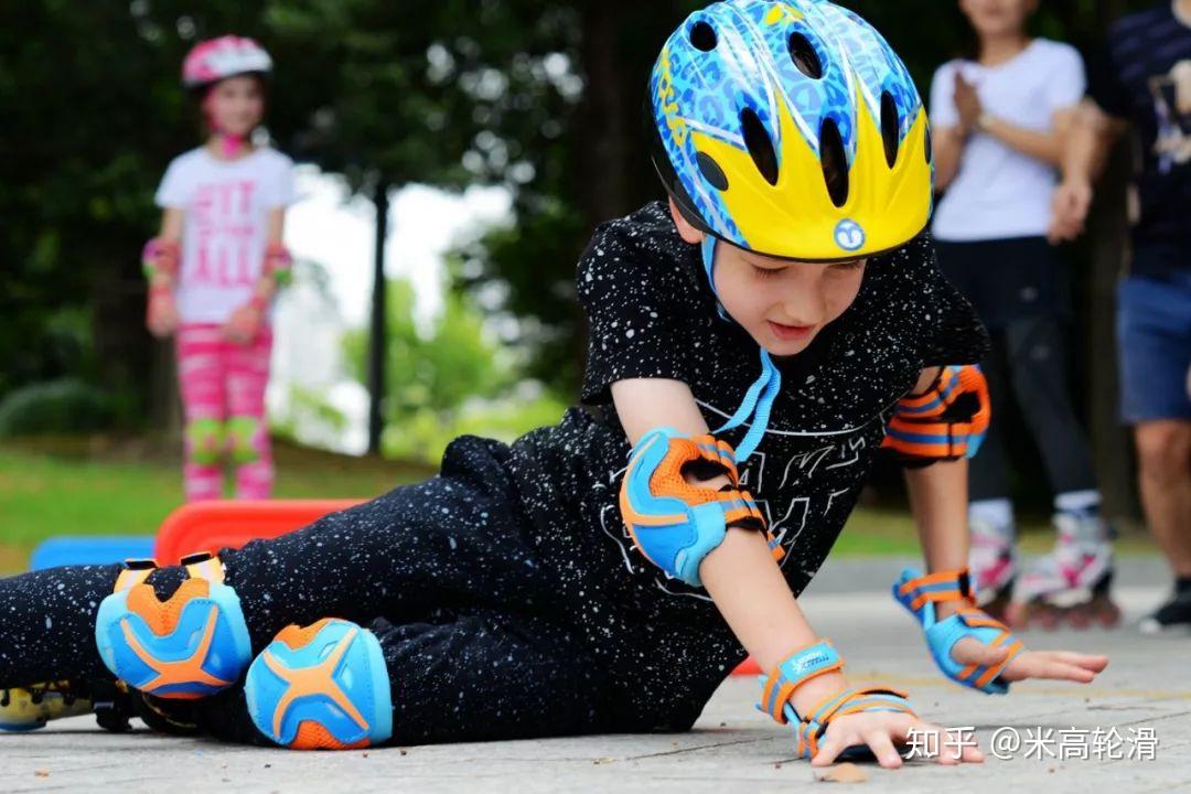 米高轮滑小常识 | 轮滑护具装备穿戴的重要性 - 知乎