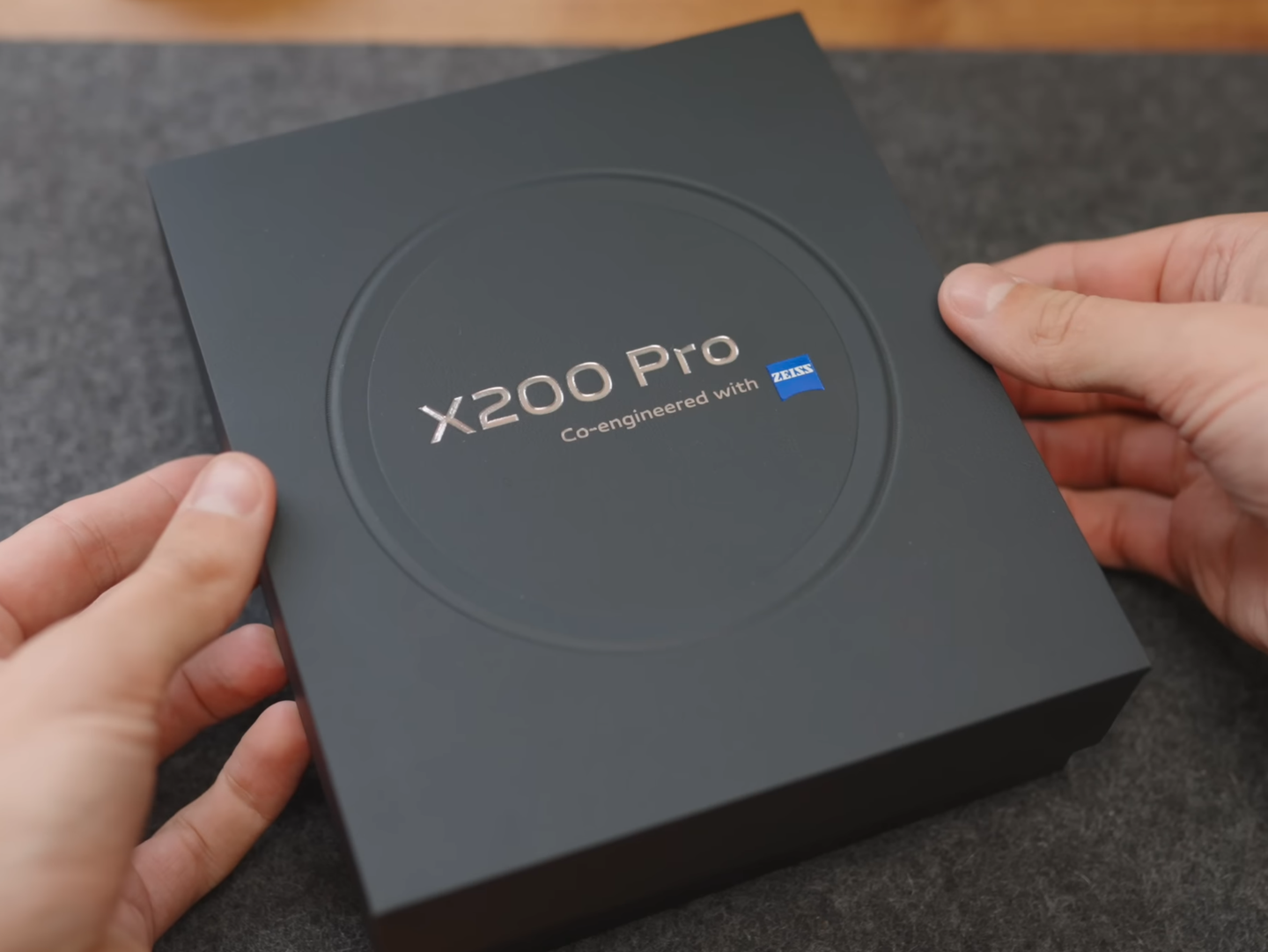 【测评】Vivo X200 Pro拍照水平如何？值不值得买？大战Sony A7 IV实拍对比！ - 知乎