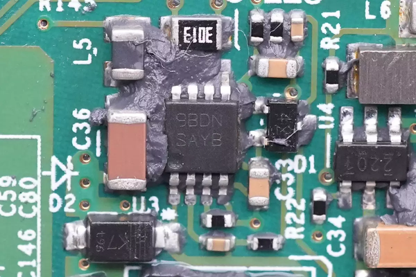 拆解报告：ENPHASE ENERGY微型逆变器IQ8X-BAT-US - 知乎