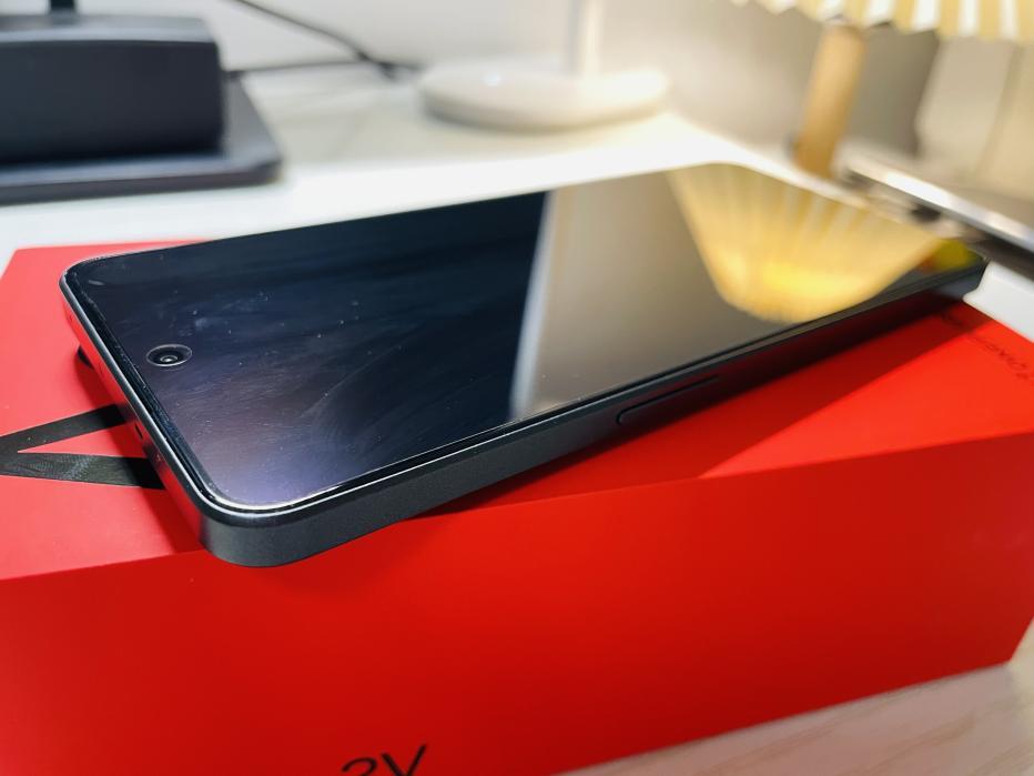 一加ACE2V和红米K60怎么选？