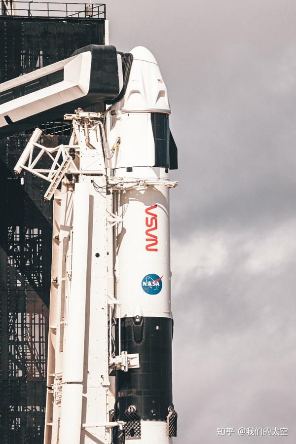 【快讯·国际航天】NASA·Crew-5任务 发射成功！四名航天员进入太空！ - 知乎
