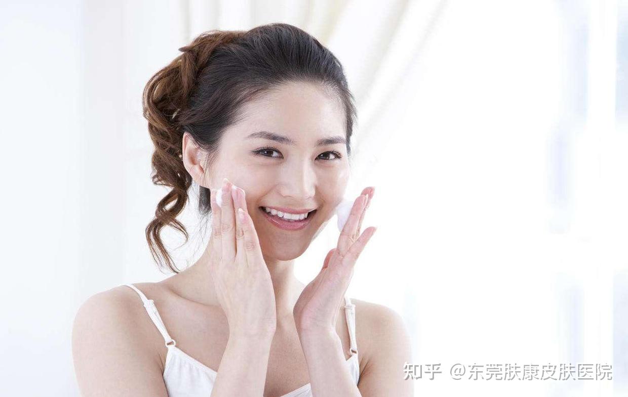 正确使用爽肤水的四种方法!没有用对等于浪费! 知乎
