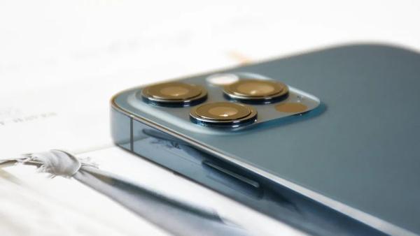 15的月亮16圆？15刚发布完最新iPhone16预测来了，支持触觉按键、屏幕增大及全系高刷！ - 知乎