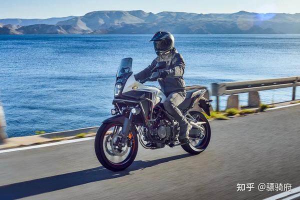 为何本田NX400那么心急火燎上市？晚了汤都喝不上一口热乎的 - 知乎