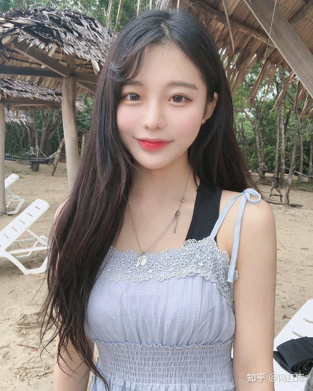 可爱与性感兼具！韩国人气正妹模特oxxooi美照欣赏！ - 知乎