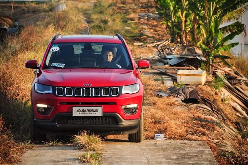 全新Jeep指南者1.4T+9AT+4x4 能否为家用SUV四驱版代言？ - 知乎