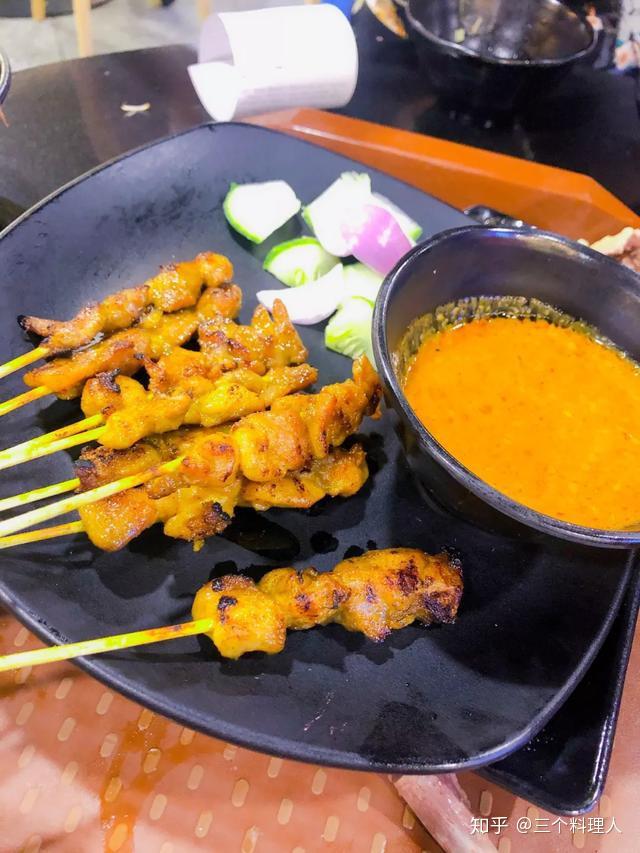 叻沙、肉脞面、肉骨茶……探寻新加坡之味 - 知乎