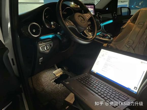 专治乏力？奔驰V260刷ECU增强低扭爆发力，动力随给随有 - 知乎