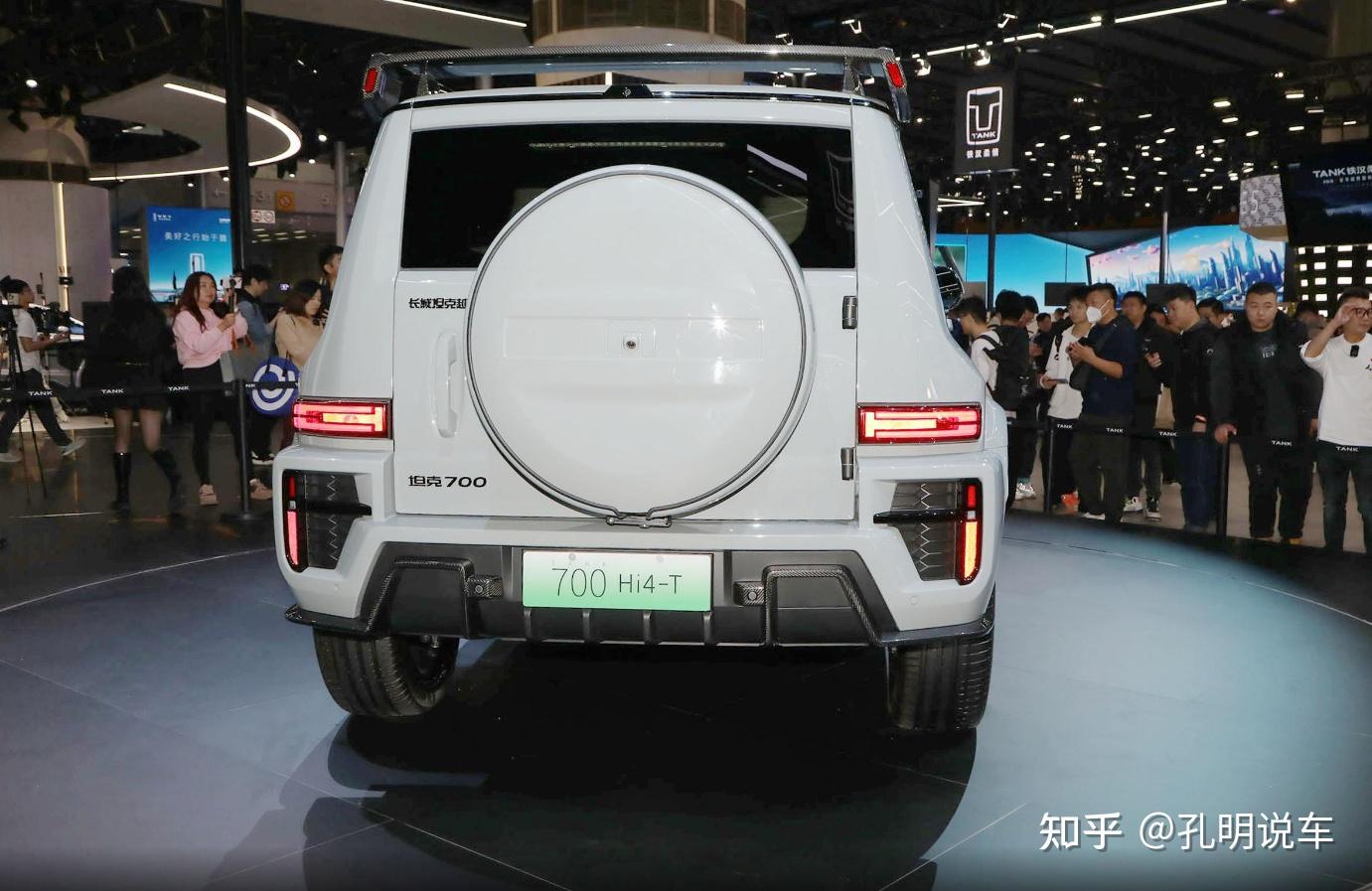 坦克700首发限定版，预售70万不自量力？比比仰望U8其实不算飘 - 知乎