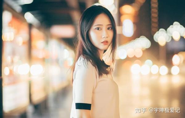 女孩让你追她的8个暗示，别让她等太久了！ 知乎