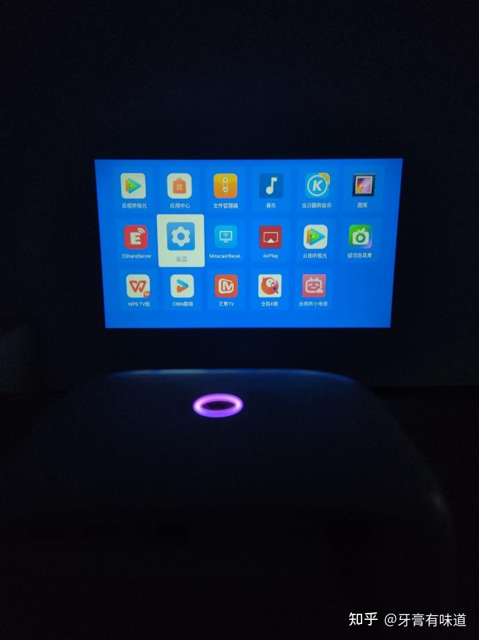 百元价位投影仪开箱丨微米Q10Pro上手体验 - 知乎