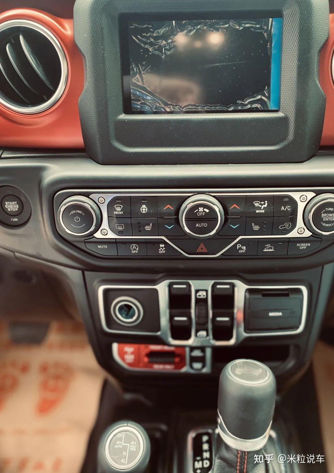 22款加版牧马人——4门电动敞篷版，越野大玩具让我爱不释手！ - 知乎