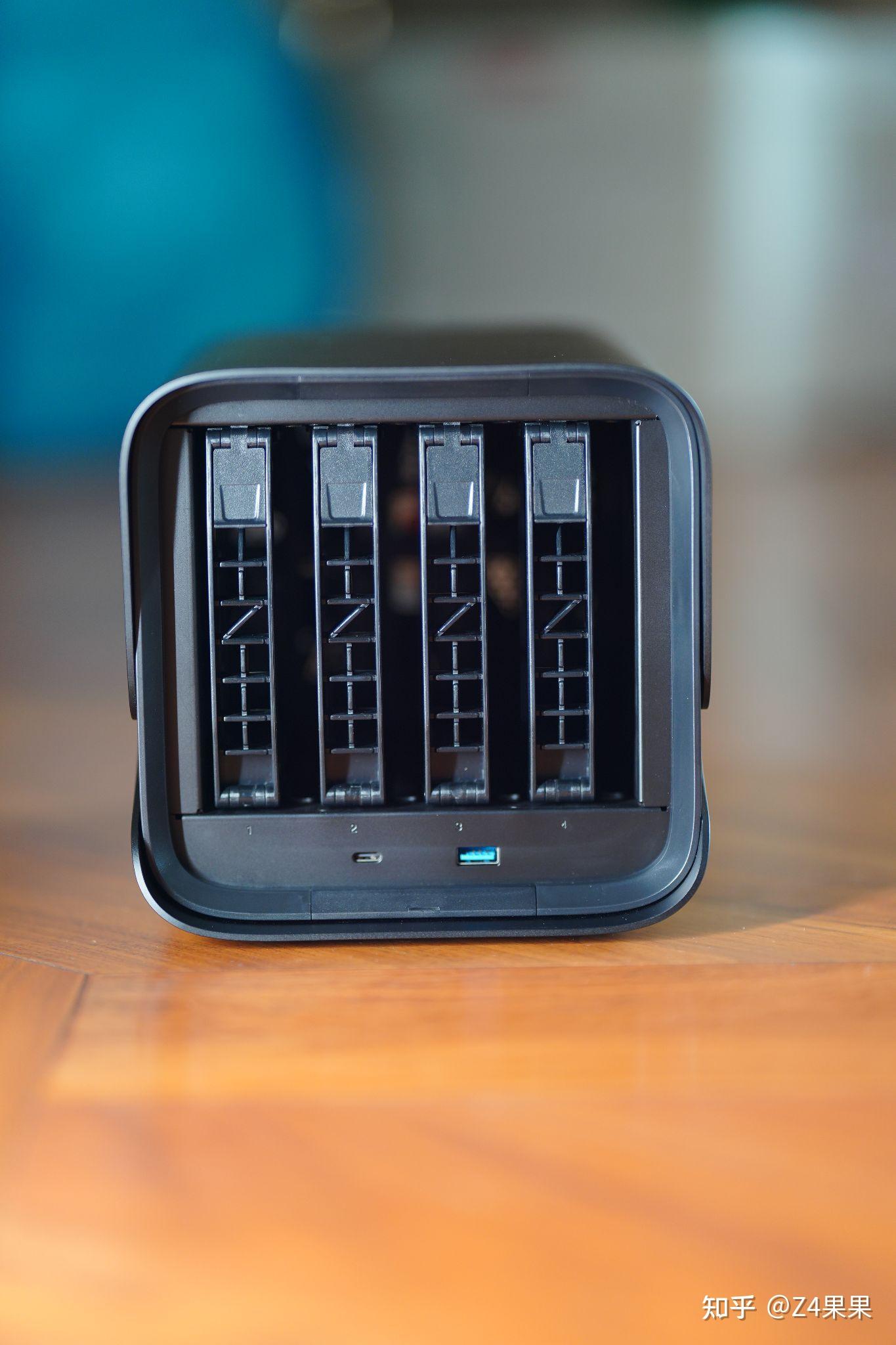 极空间旗舰nas z4s+a4优缺点体会 - 知乎