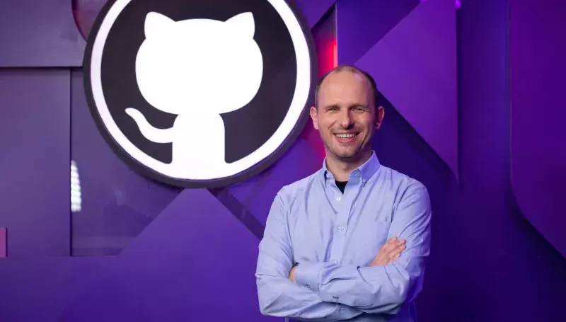 GitHub换帅，开源大佬Nat Friedman辞任CEO！发告别信感恩「这三年」 - 知乎