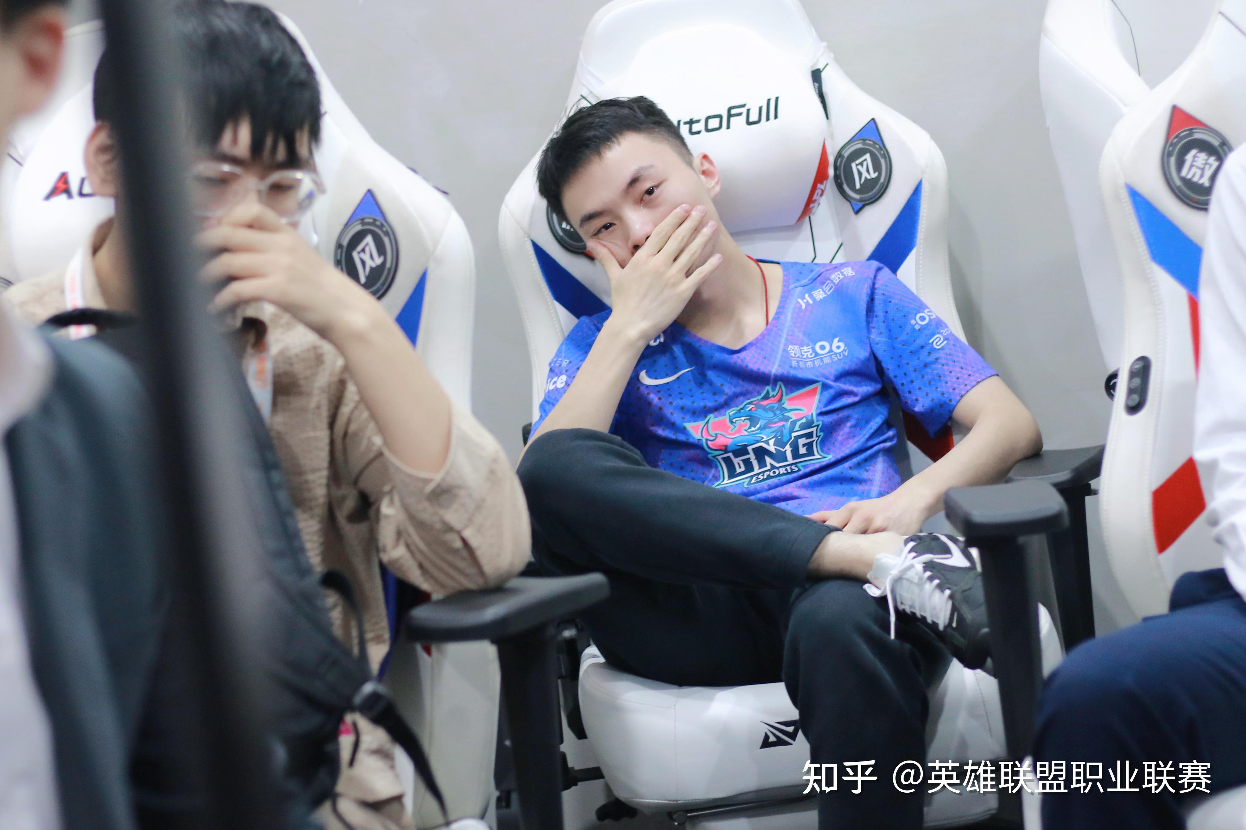 【LPL选手故事】WBG.Light：长阶 - 知乎