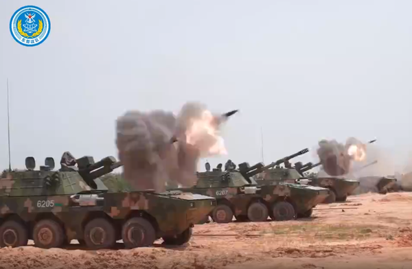 不仅是机动性！中国PLL-09自行突击炮，轮式设计还有哪些优势？ - 知乎