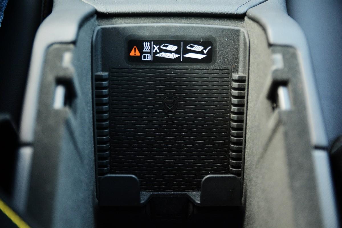 观驾丨48V上车，凯迪拉克XT4轻混版深度体验 - 知乎