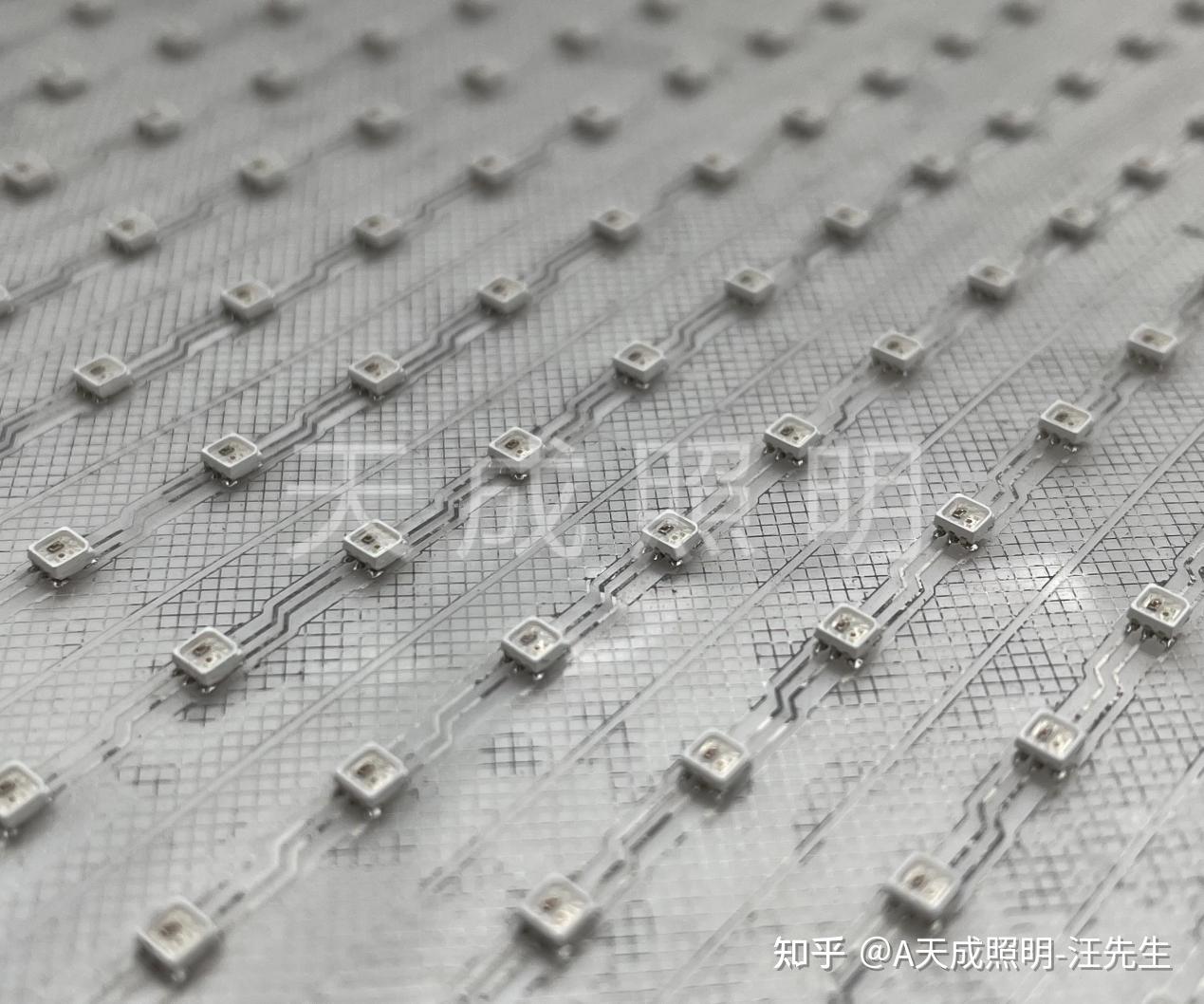 透明屏，贴膜屏，晶膜屏光源解决方案—2020内置IC系列灯珠 - 知乎