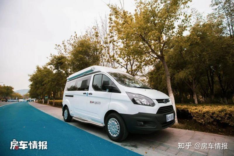 能代替MPV的福特房车，2.0T+6AT日常驾驶灵活，商务接待不掉价 - 知乎