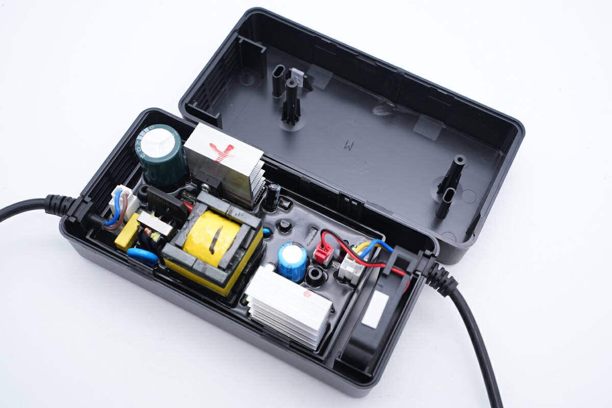 拆解报告：yadea雅迪180W石墨烯铅酸电池充电器 - 知乎