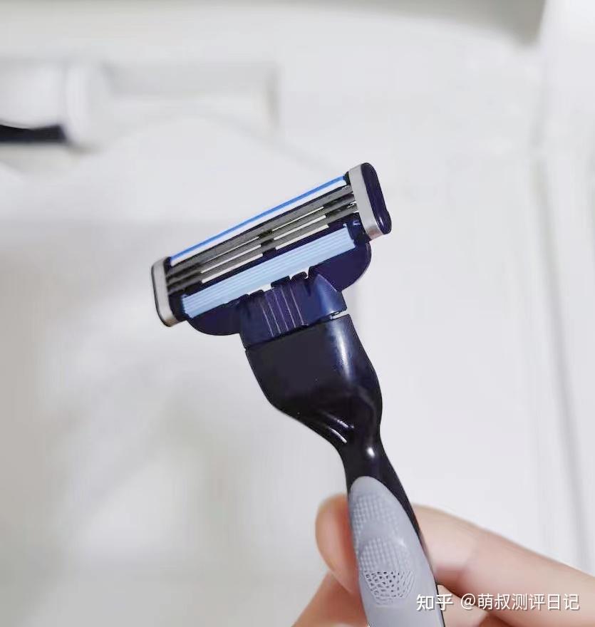 【剃须刀选购指南】硬核拆解4款剃须刀刀头，告诉你哪款才是最值得买的！ - 知乎