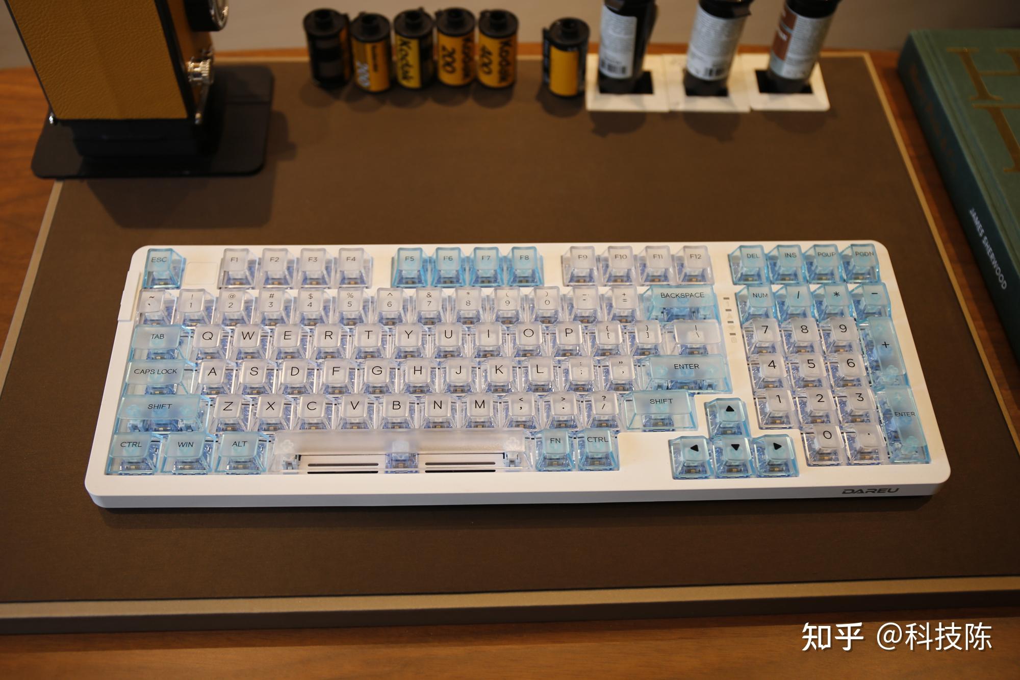 水晶般通透，一眼就爱的键盘，达尔优A98水透版 - 知乎