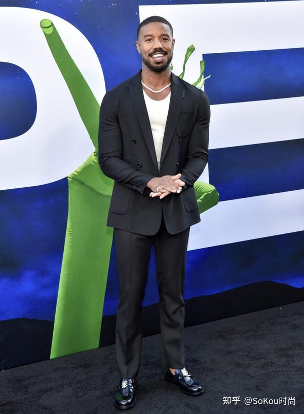 net flix奈飞-剧集首映明星红毯 - 知乎