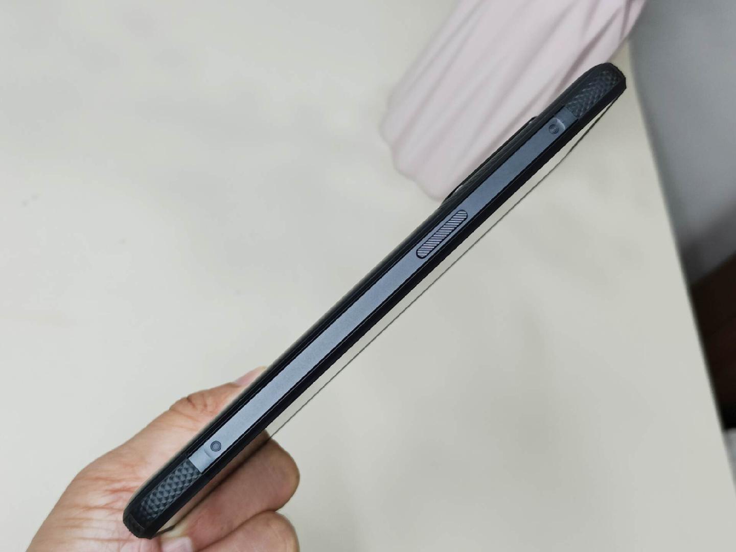 2025年最耐摔的手机，60米高空摔AGM X6三防手机，玄铁架构设计，极致抗摔 - 知乎