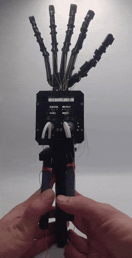 Science Robotics最新封面：开源可定制机械手实现过去与未来形态的具身操作 - 知乎