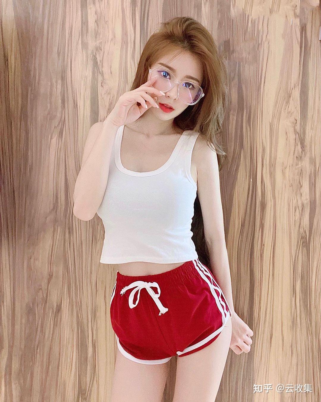 美女순 느 soon-ne 笑起来特别纯净、自然性感女友风格超受到欢迎（2）[45P] - 知乎