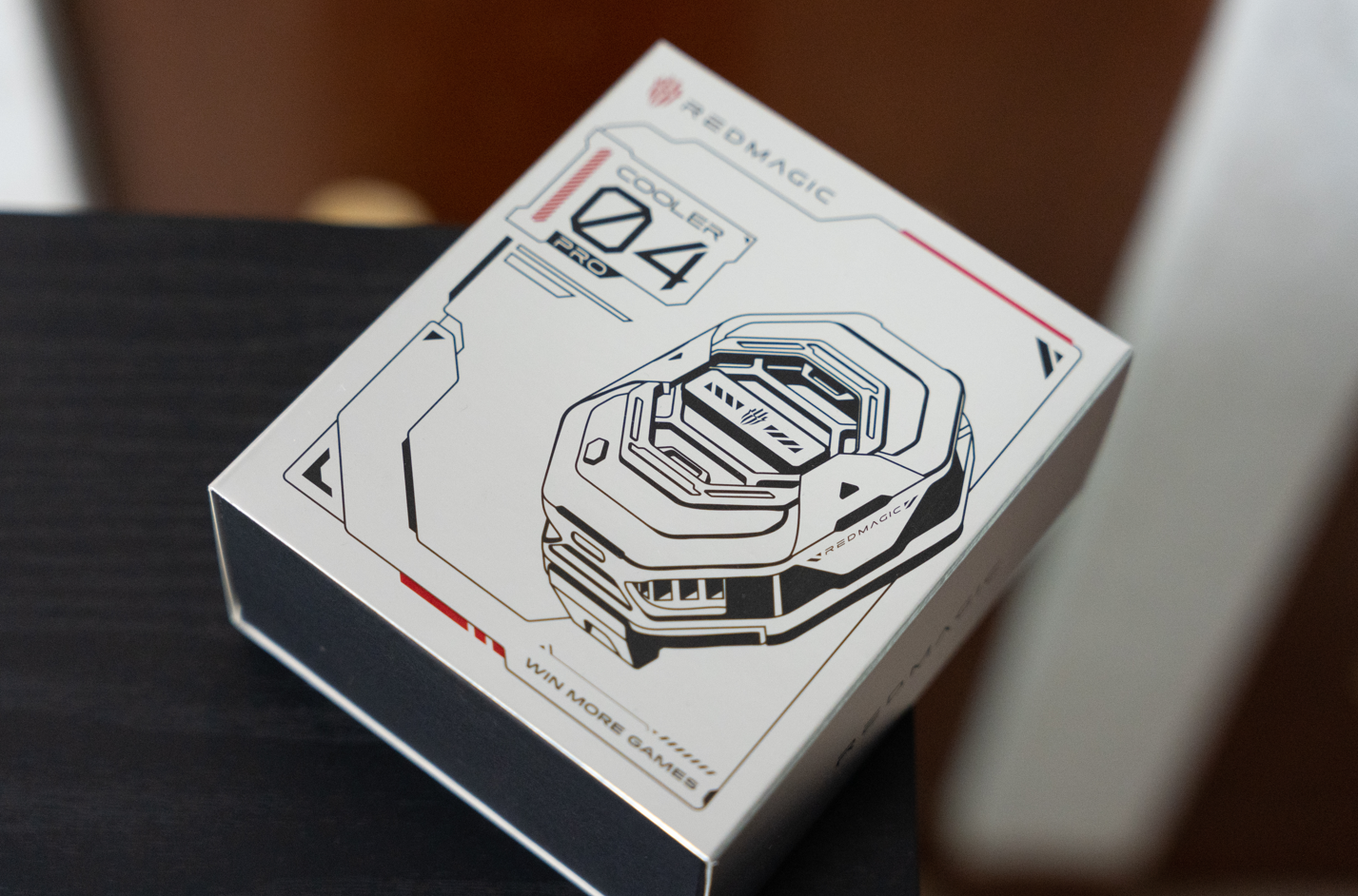 手游好搭档，27W大功率加持，红魔散热器4Pro背夹版强势降热！ - 知乎