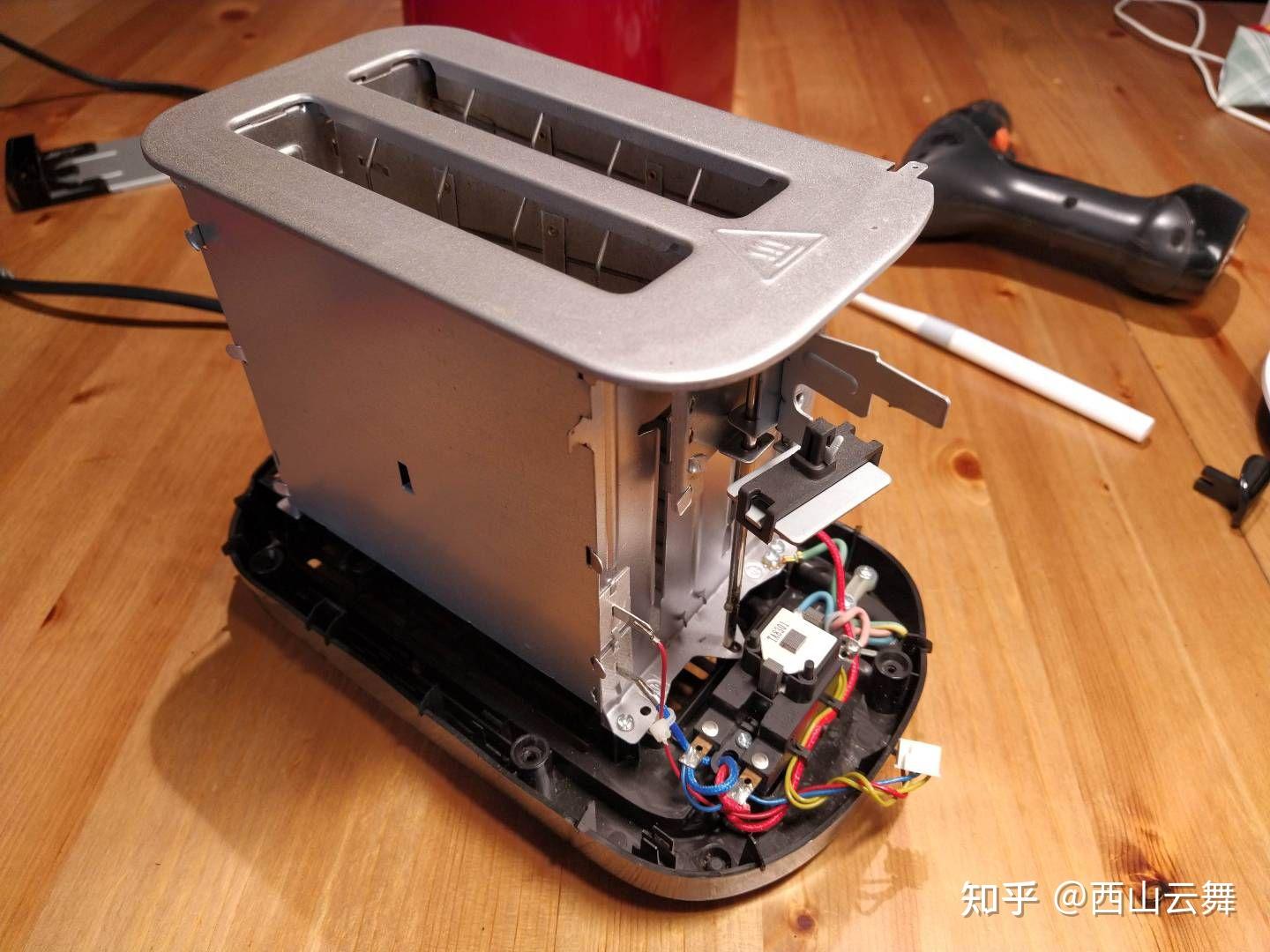 东菱多士炉TA8301拆解 - 知乎