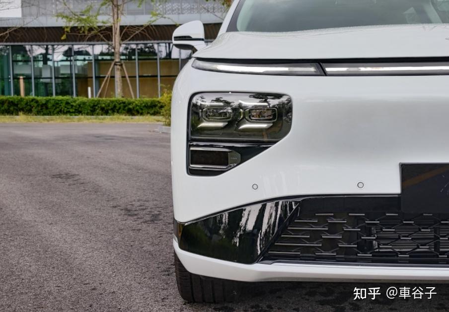 小鹏G9上市，续航达702公里，充电5分钟续航200公里，30多万贵吗 - 知乎