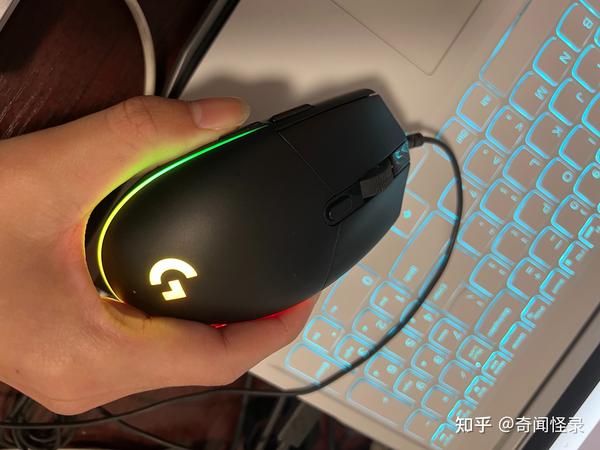 罗技g102和毒蛇蝰蛇蝰蛇标准版哪个更好？本人亲测 - 知乎