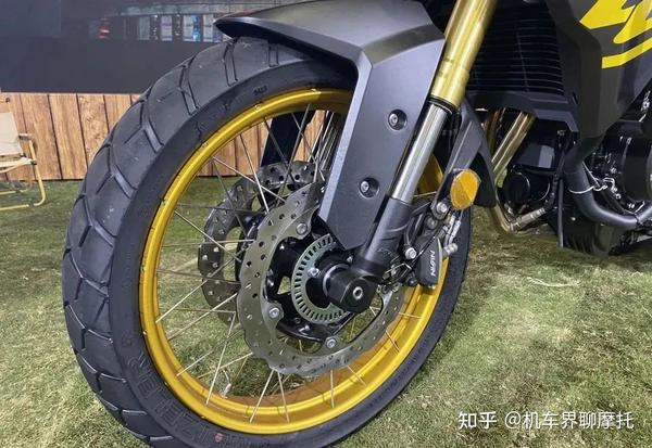 无极DS525X硬派ADV大师兄试乘试驾会震撼来袭！ - 知乎