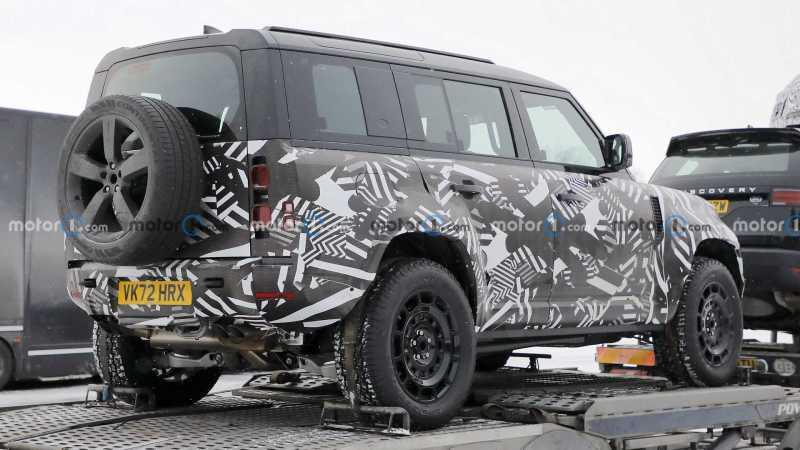 【路虎卫士SVX谍照 或搭载V8发动机/定位高性能SUV】 - 知乎