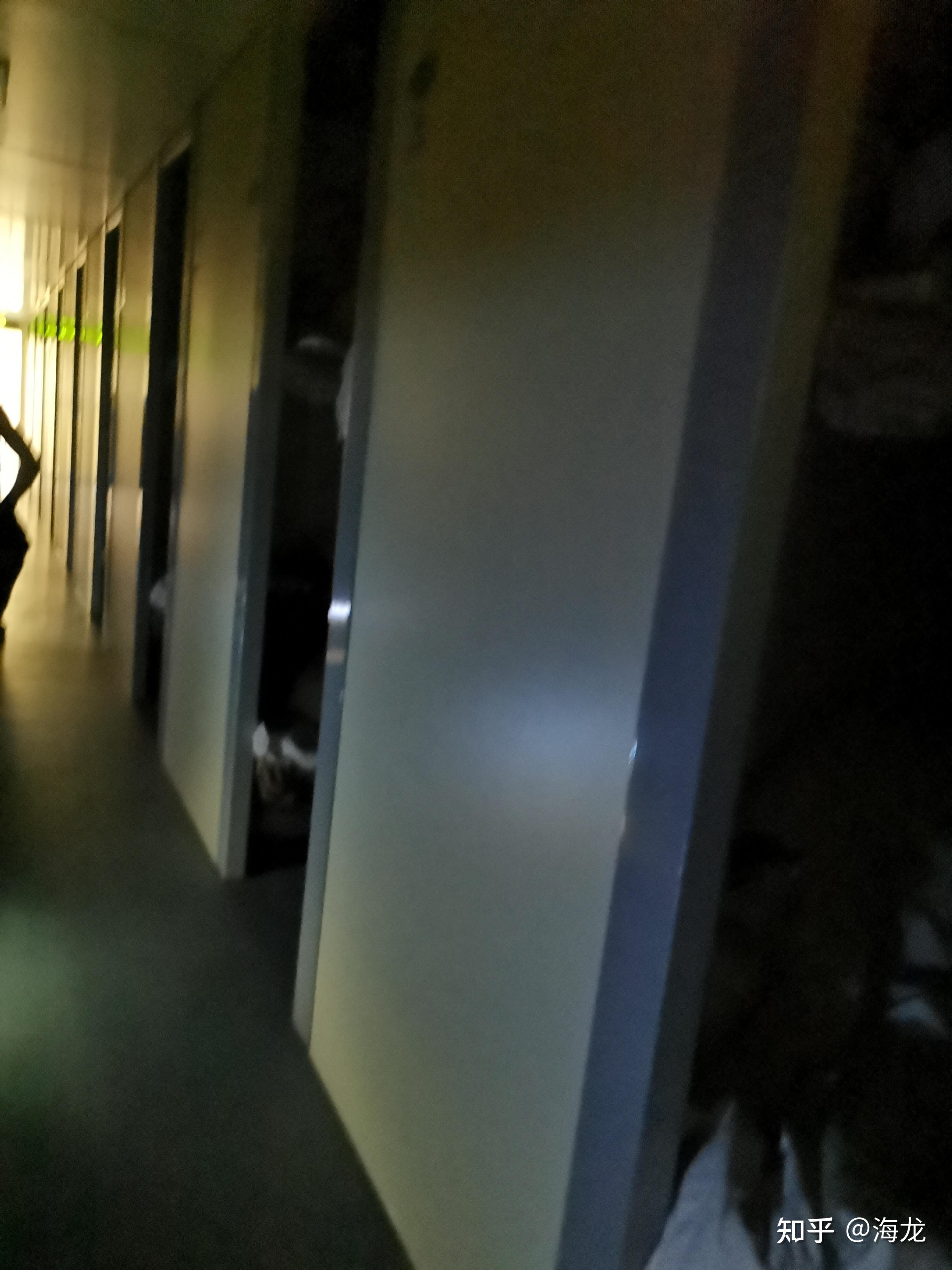 Z112最难的硬卧中铺 - 知乎