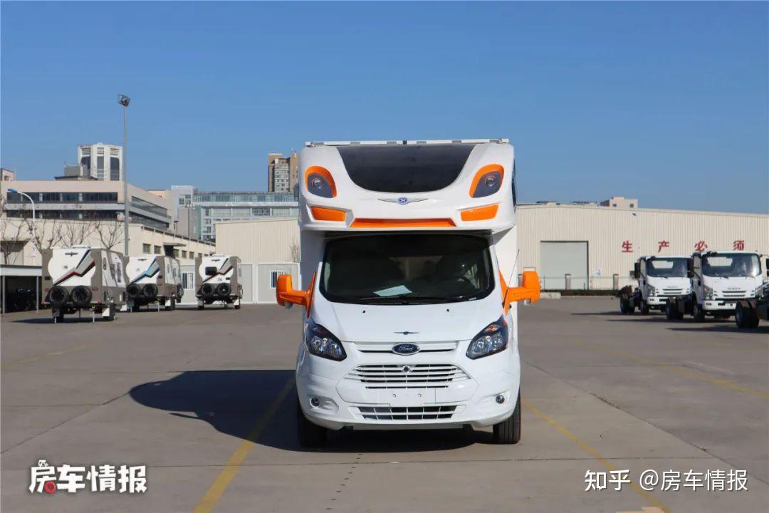 两款大空间旌航福特房车！配2.0T+6AT省油省心，多种布局选择更随意 - 知乎