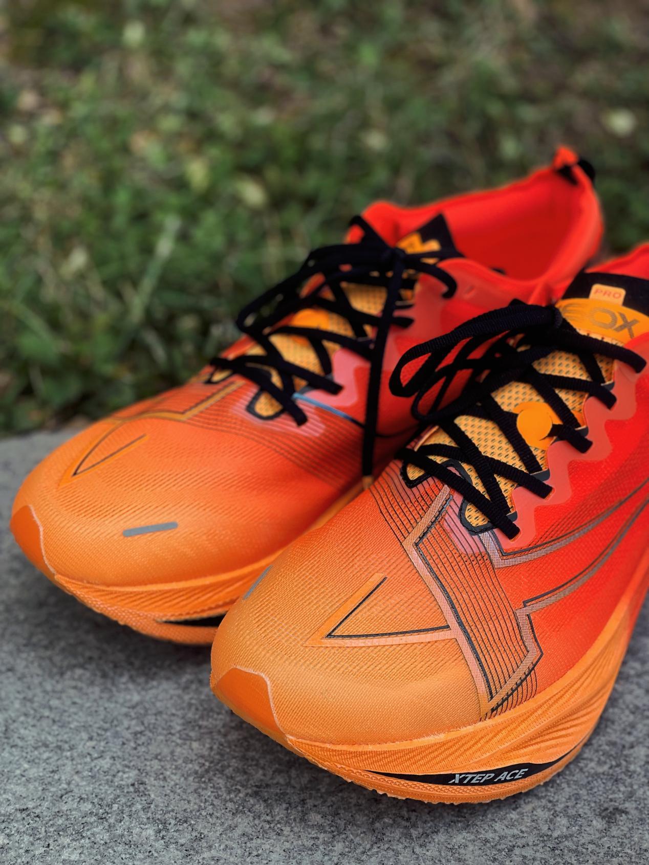 特步X家族四双碳板跑鞋选鞋建议：160X5.0pro/160X5.0/260X/360X - 知乎