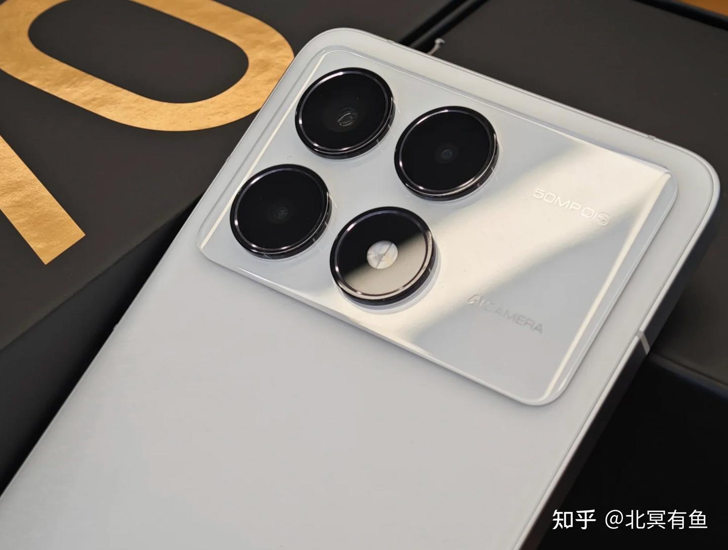 2024过年、年货节、618、双十一红米k70和k60至尊版对比怎么选？红米k70和红米k60至尊版选那一款？ - 知乎