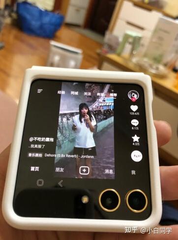 三星W24 Flip（三星w24 flip）怎么样？体验几天优缺点评测 - 知乎