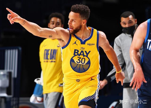 库里53+42，体系球员真厉害！詹姆斯招募库里，请问谁是大腿？ - 知乎