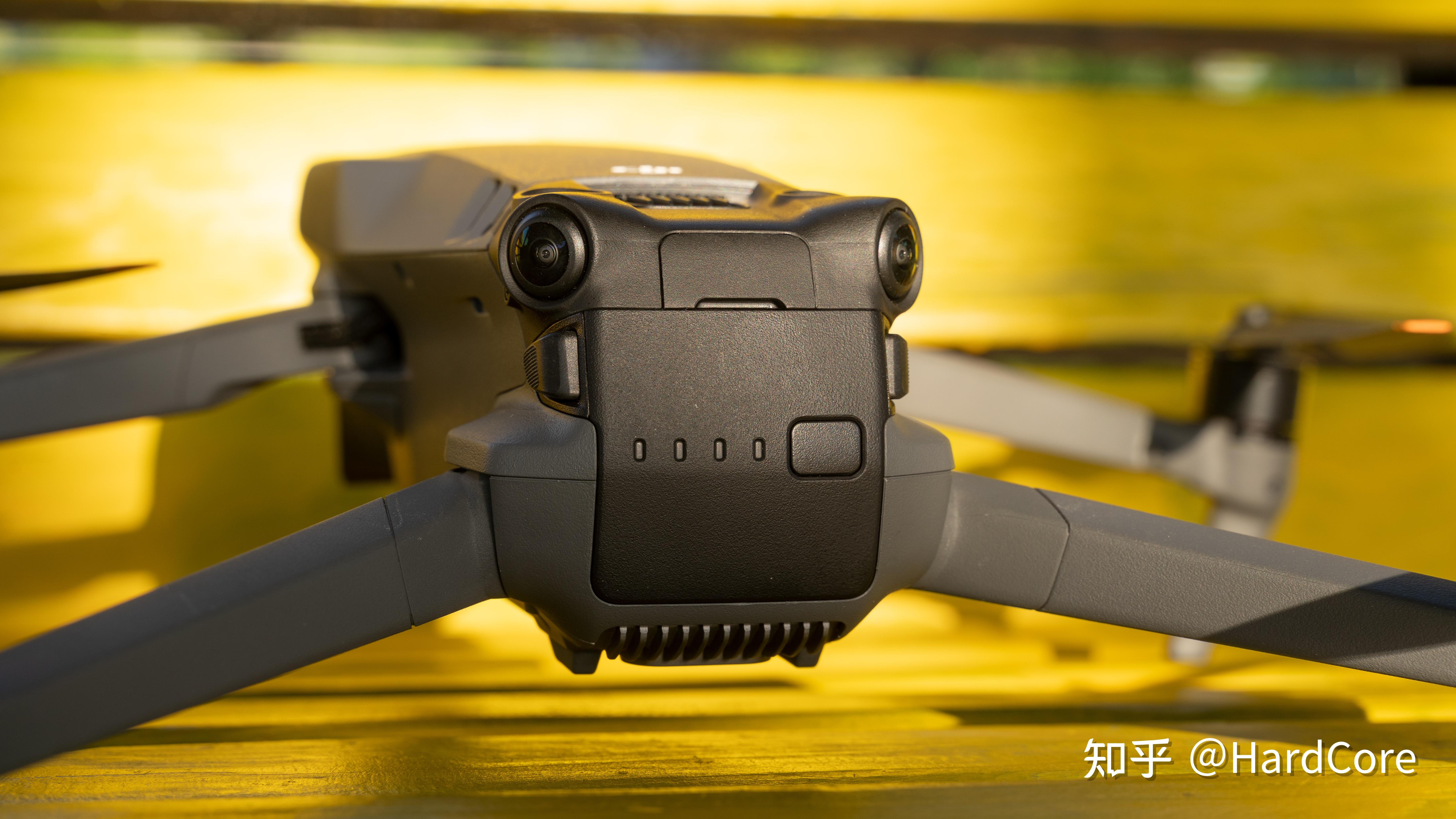 Mavic历代玩家上手Mavic 3 Classic体验如何，这四年有没有白等？ - 知乎