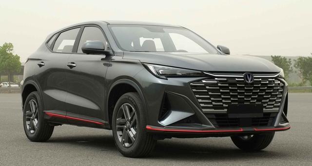 长安CS35 MAX申报图！车身加长为紧凑型SUV，配500Bar高压发动机 - 知乎