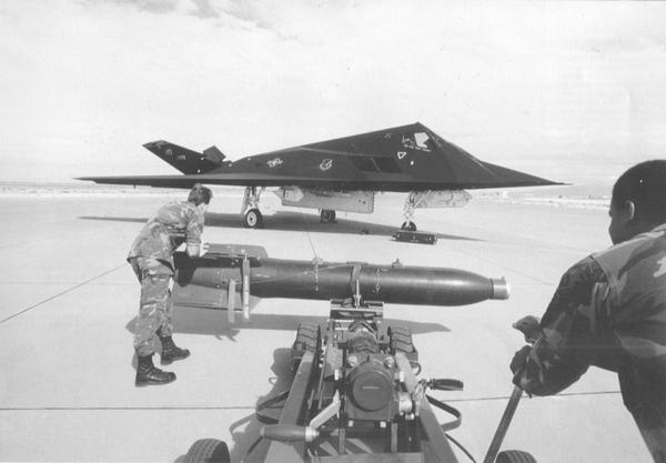 夜鹰传说--美国F-117隐身攻击机史话 - 知乎